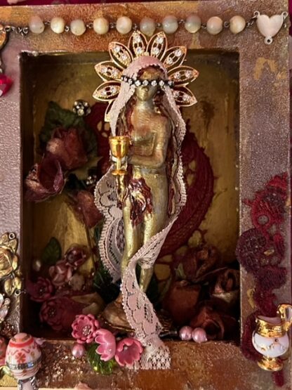 Her Grace Sacred Art – Sacred objects of a superfluous nature