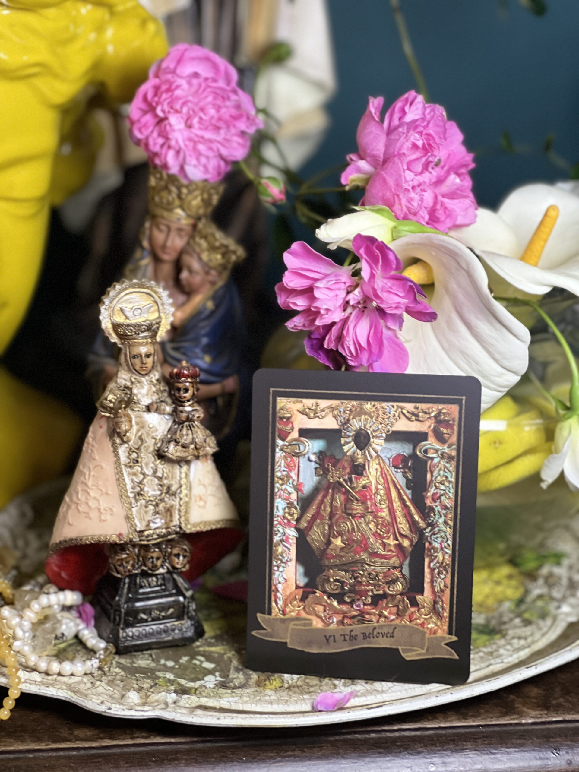 Her Grace Sacred Art – Sacred objects of a superfluous nature
